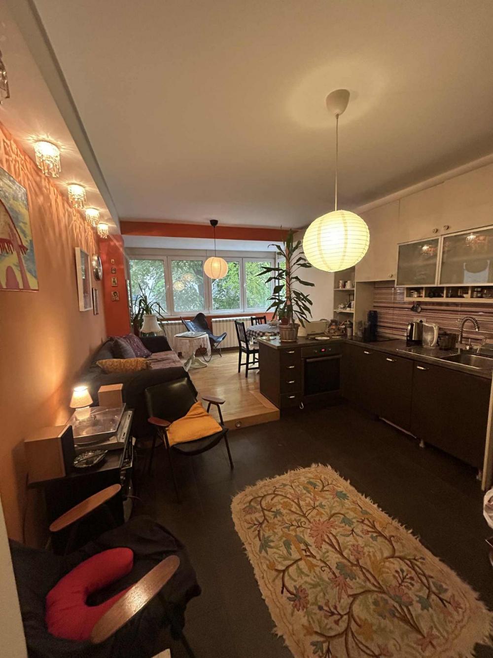 Kralja Milana, Dvoiposoban stan za izdavanje, 58m2, 1.000€