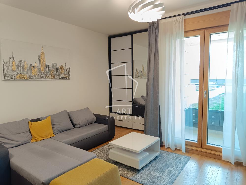 Tadije Sondermajera, Jednosoban stan za izdavanje, 34m2, 650€