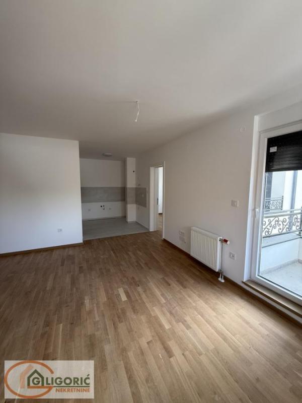 Trosoban stan na prodaju, 83m2, 199.000€