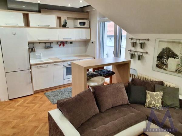 Dvosoban stan na prodaju, 40m2, 115.000€