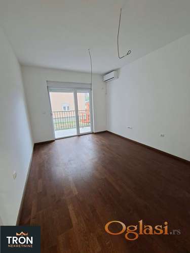Garsonjere na 500m od Mosta ljubavi 27,4m2