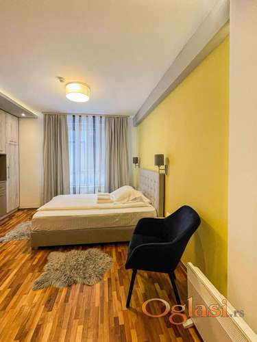 LUX apartman u Kraljevim cardacima
