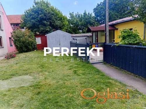 Centar, dvorišni, 68m2