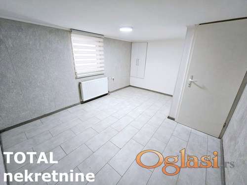 STAN - PETROVARADIN - PETROVARADIN - 50m2 - 88000 evra
