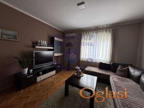 Spratna kuća, 200m2,Čelarevo