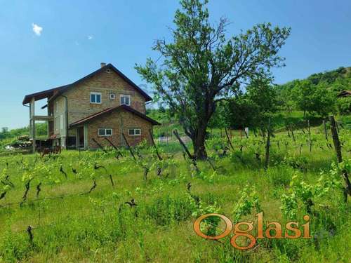 ****Sremski Karlovci plac-447m2***