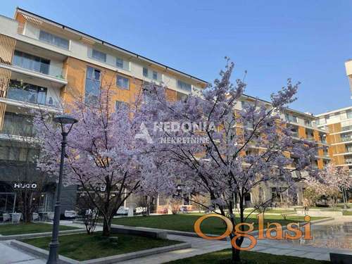 West 65, noviji, atraktivan lokal, 100m2 ID#10527