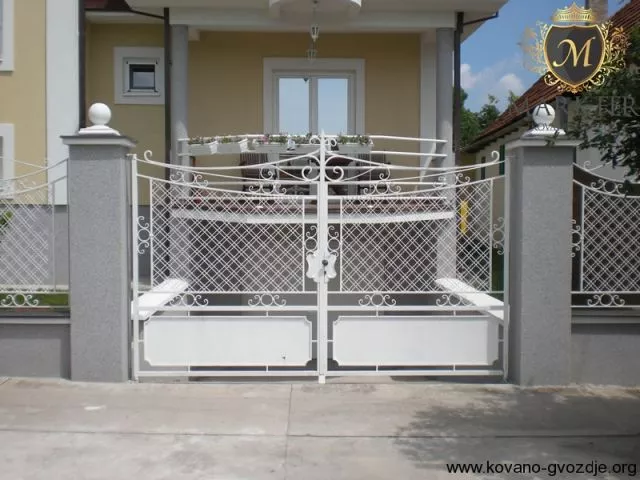 KOVANE KAPIJE - MODEL 173