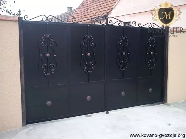 KOVANE KAPIJE - MODEL 188