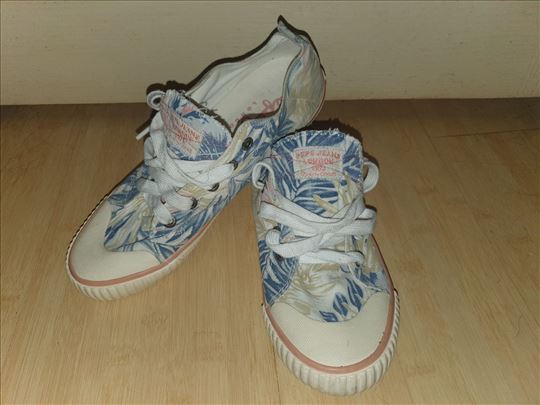 Pepe Jeans prelepe