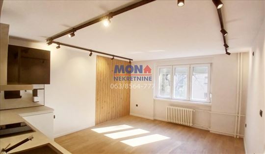 56m2, 2.5, Lux, nekorišćen, kod Železničkog parka