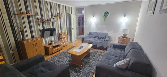 Stan u Borci, centar 1, 56m2, kompletno namesten