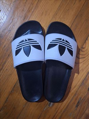 Adidas papuče