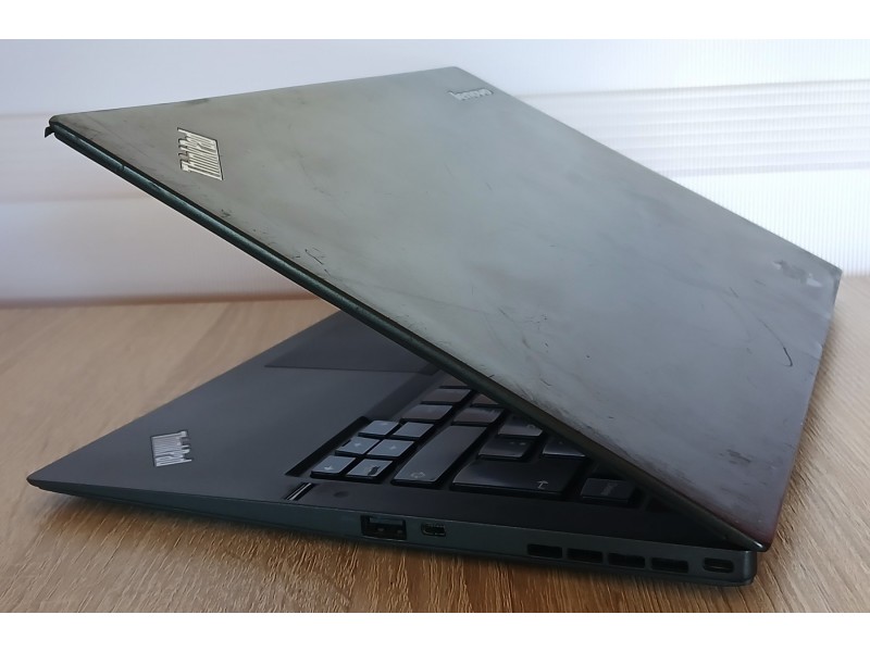 Lenovo ThinkPad X1 Carbon i7 4550-8Gb Ram NEKOMPLETAN