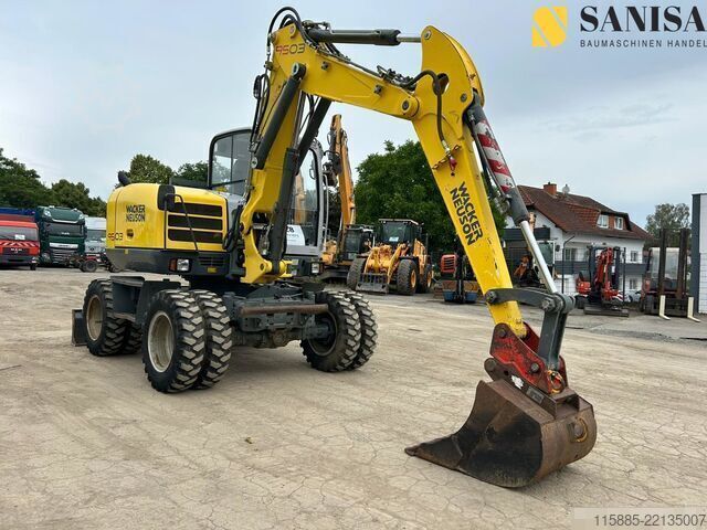 Točkaš bager
Wacker Neuson 9503 EW/SW/4X4X4/Hydr.Verstell. /4800 St