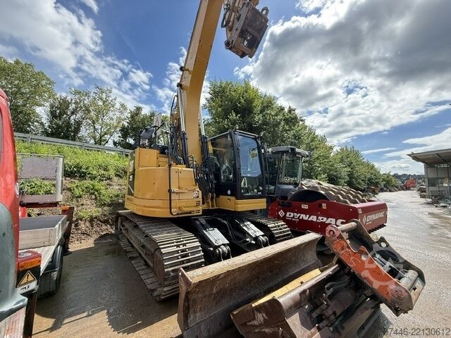Lančani bager
Caterpillar 325 FL CR