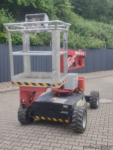 Artikulisan teleskopski bum lift
Sky High ST120