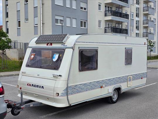 Adria kamp prikolica