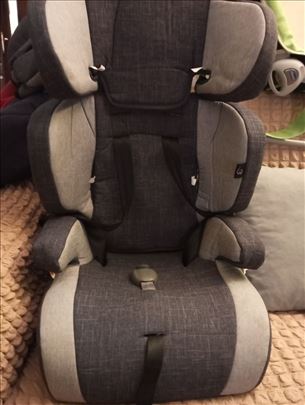 Autosedište buster 15-36 kg