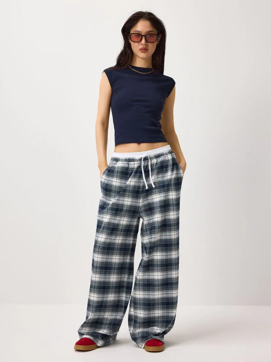 Karirane pantalone