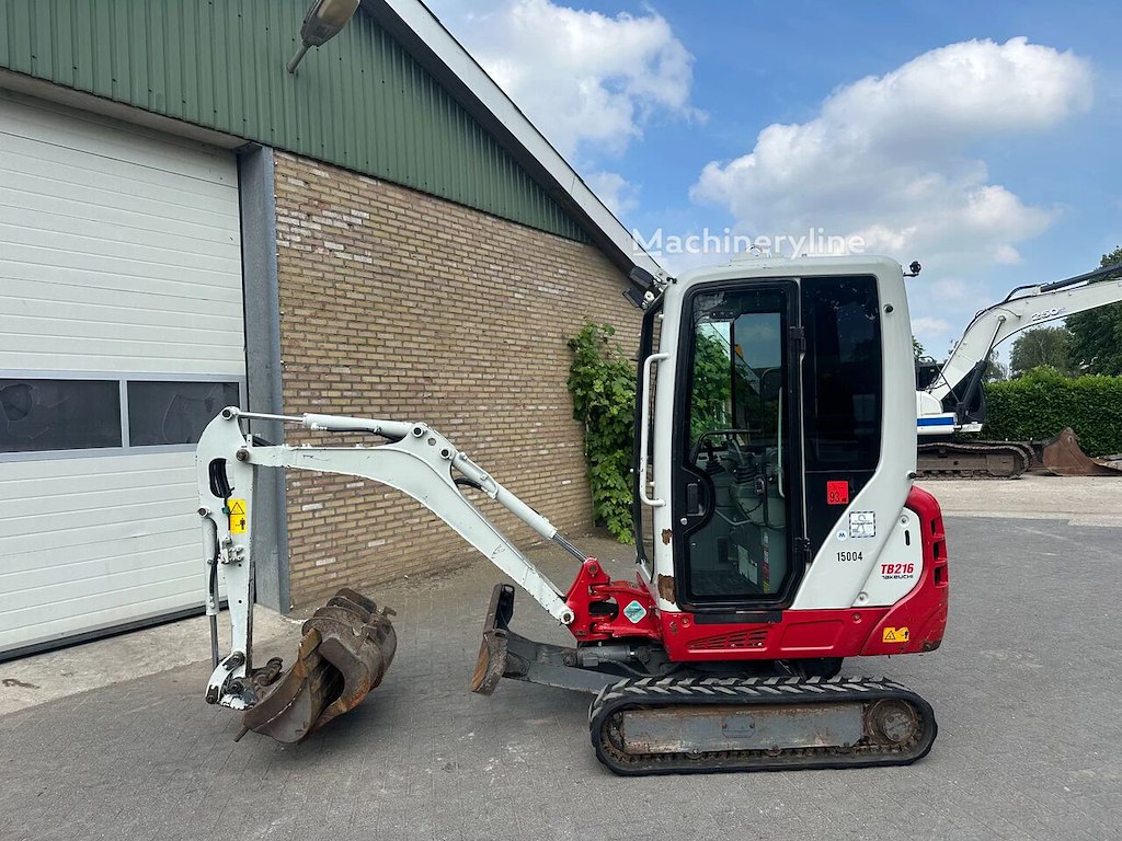 Takeuchi TB216 mini bager