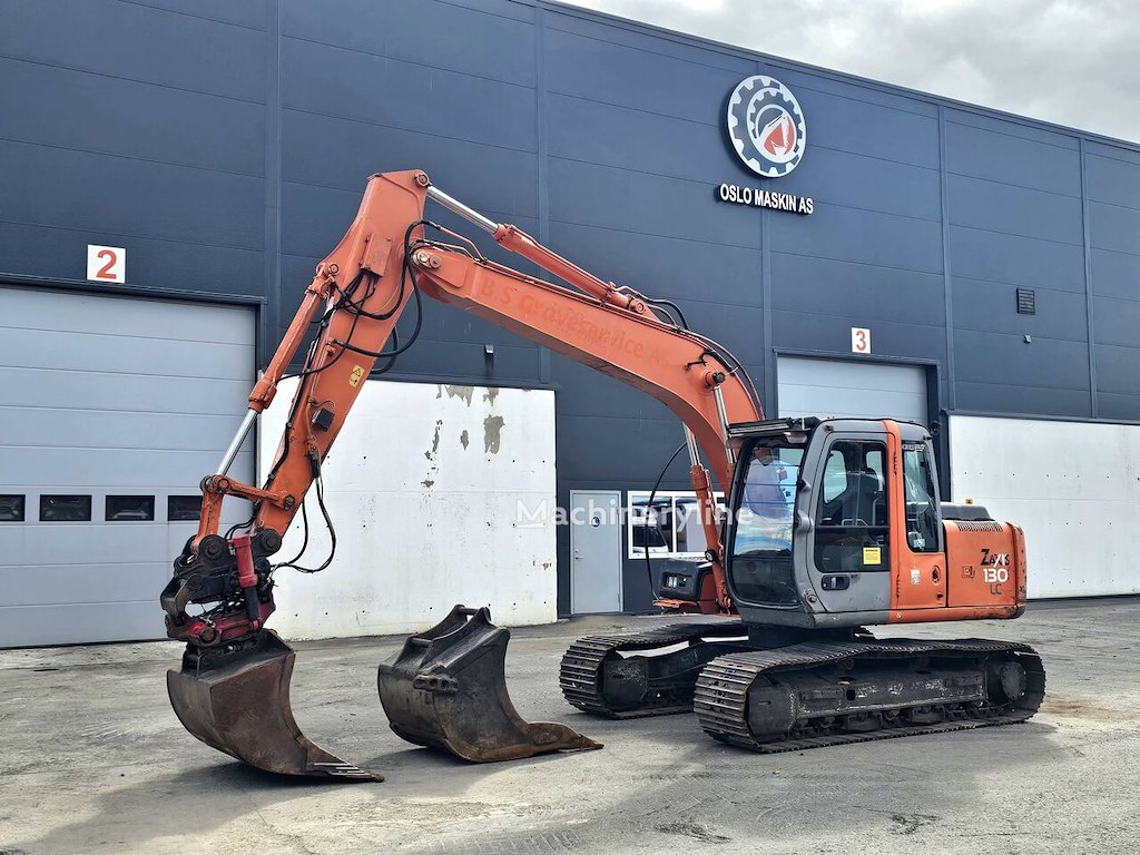 Hitachi ZX130LCN bager guseničar
