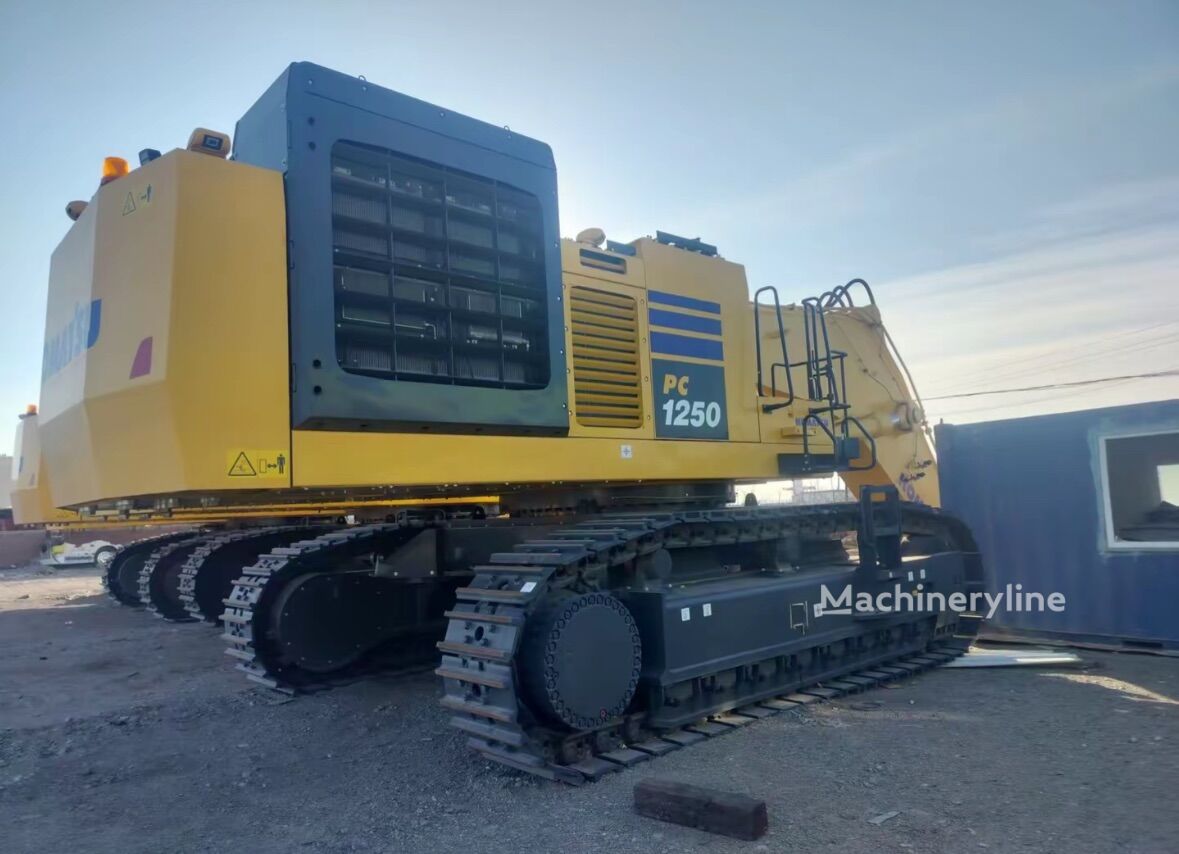 Komatsu PC1250 bager guseničar