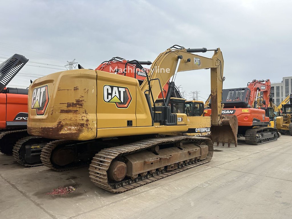 Caterpillar 330 bager guseničar
