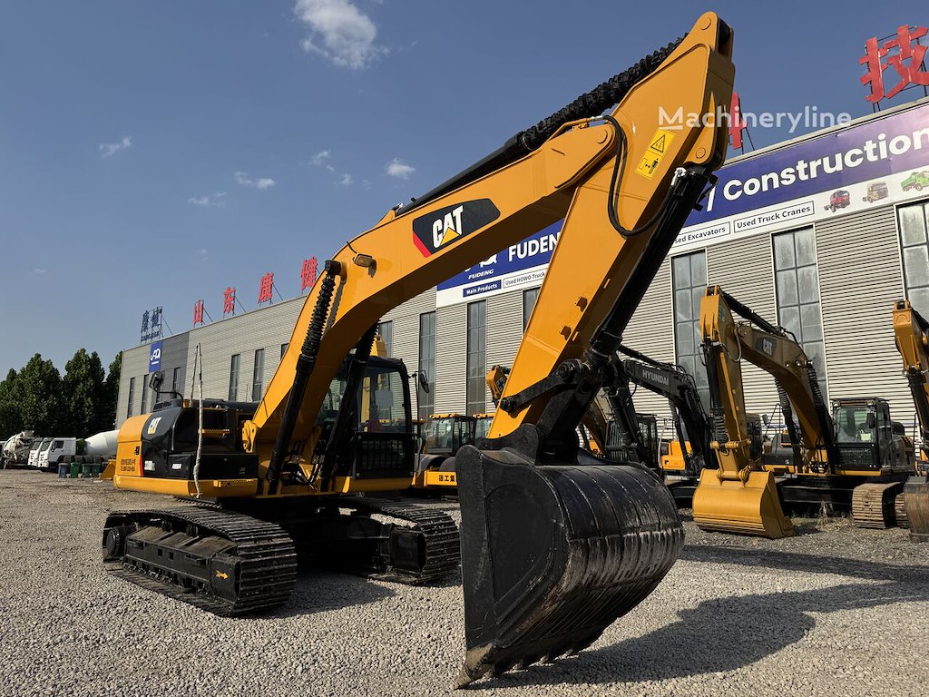 Caterpillar 330D2L bager guseničar