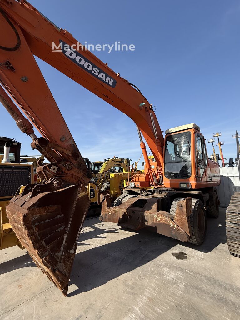 Doosan DH210W-7 bager točkaš
