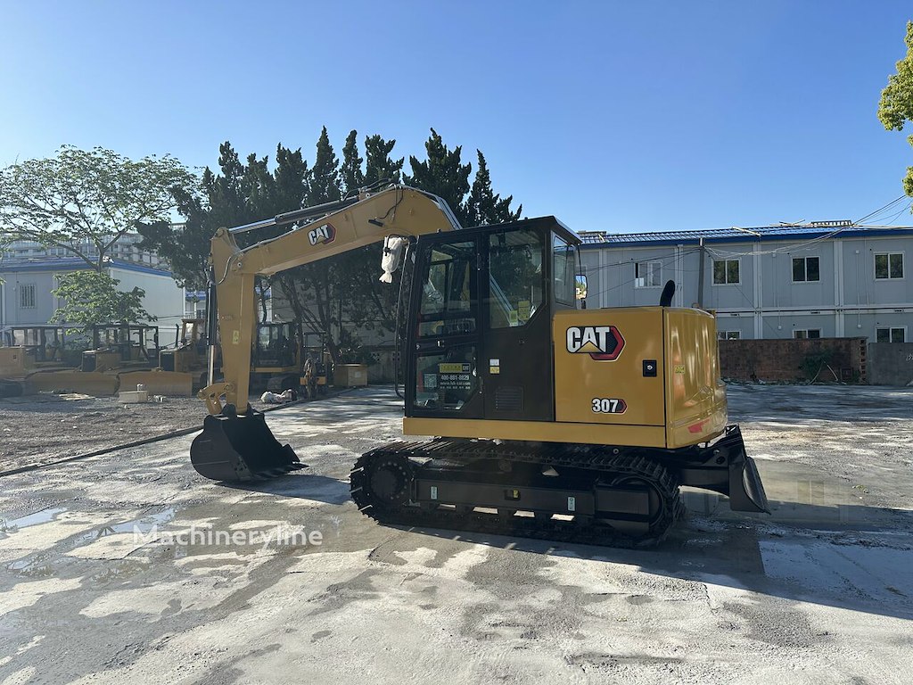 Novi Caterpillar 307 bager guseničar