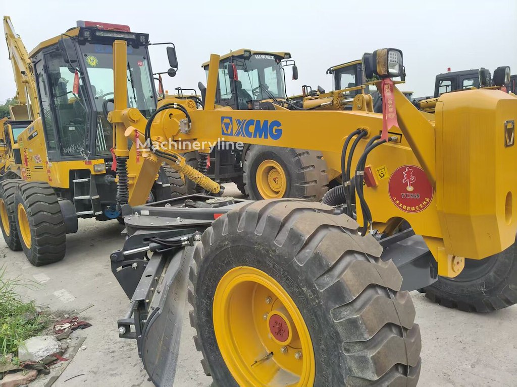 XCMG GR1803 grejder
