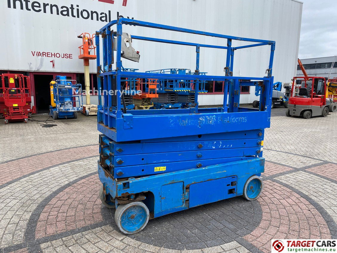 Genie GS-2632 ELECTRIC SCISSOR GS2632 WORK LIFT 992CM 2013 412HRS GS32 makazasta platforma