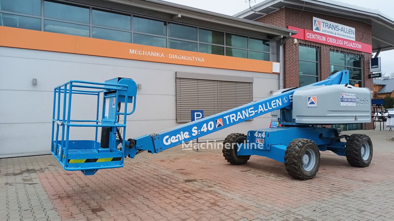 Genie S-40 103 teleskopska dizalica