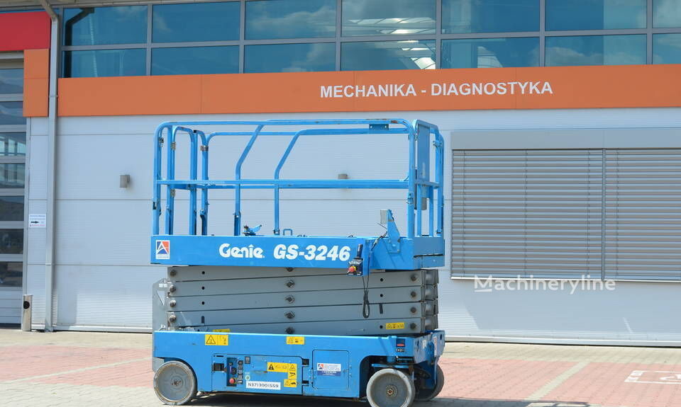 Genie GS 3246 (226) podest ruchomy nożycowy makazasta platforma