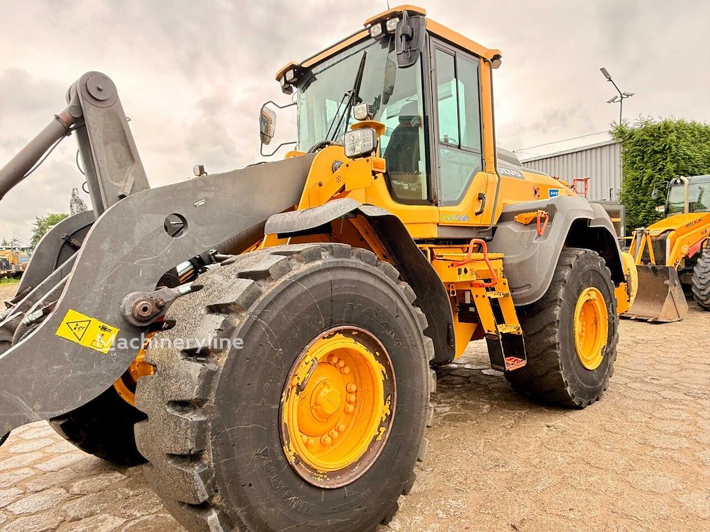Volvo L110H prednji utovarivač