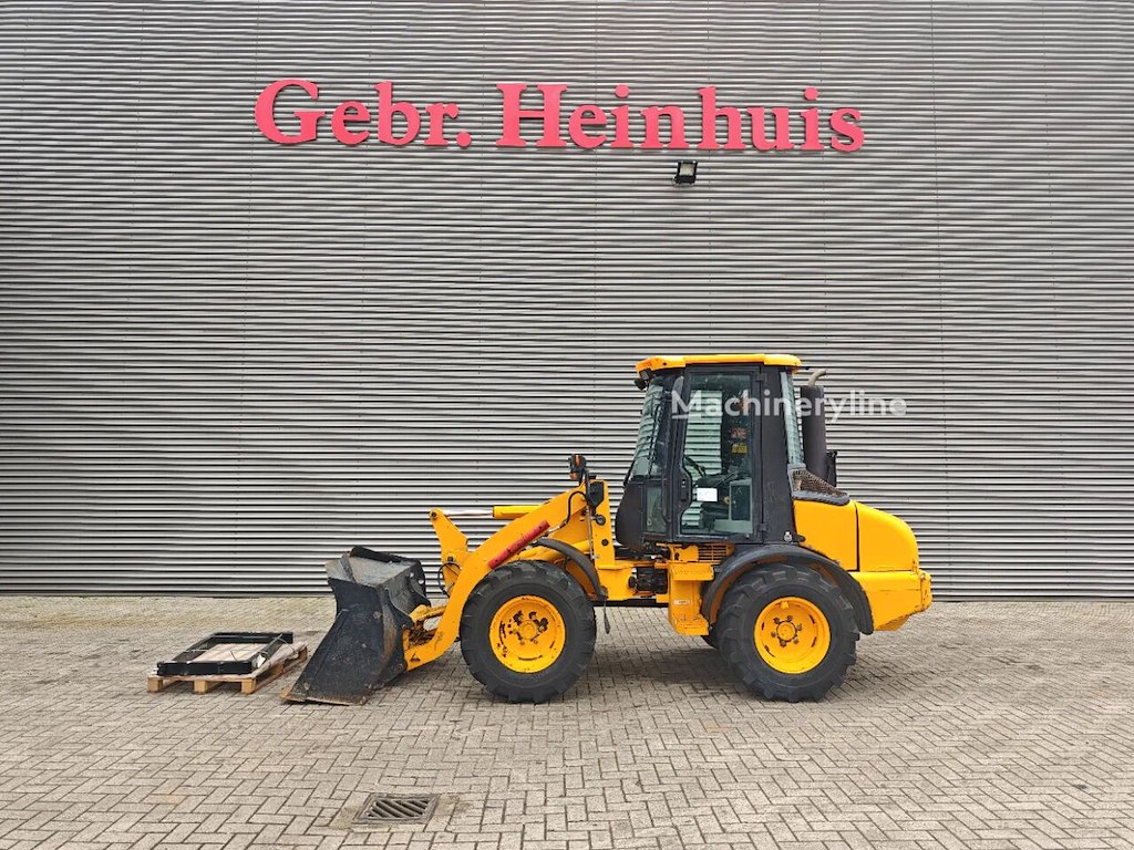 JCB 409 Bucket + Forks! prednji utovarivač