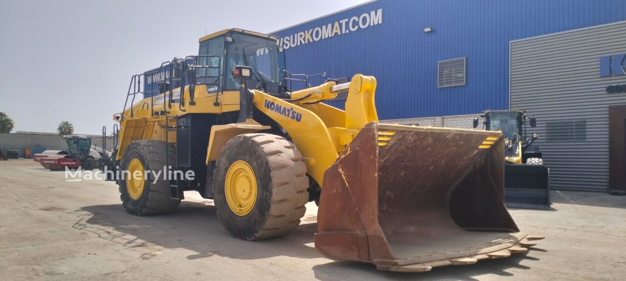 Komatsu WA600-8 prednji utovarivač