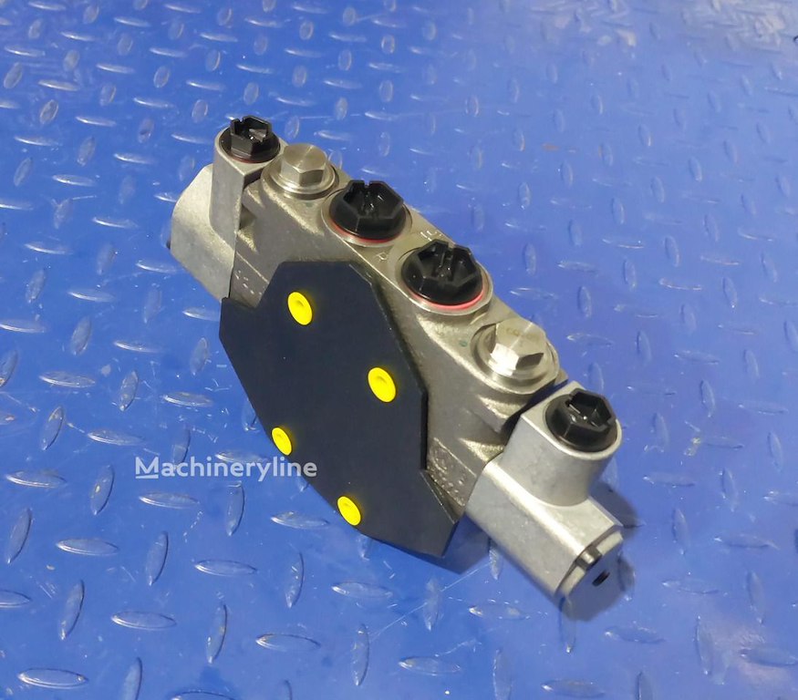 Ventilski deo 7029661 hidraulični razvodnik za Bobcat bagera