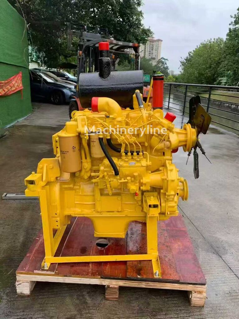 Komatsu 4D105 motor