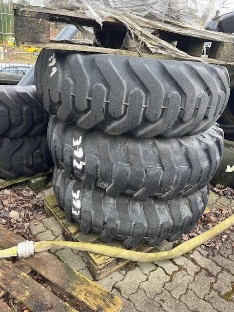Goodyear (371+372+373) 15.5R25 Reifen / tyres univerzalna guma