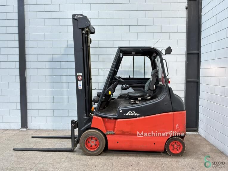 Linde E30 električni viljuškar