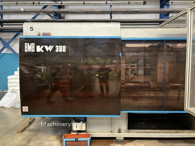 PRESSE A INJECTER BMB 380T KW 220 mašina za brizganje plastike