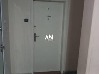 Dvosobni stan Omladinskih brigada, Belvil, Beograd