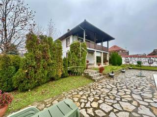 Samostalna porodična vila Lazarevačka, Vranić - Baćevac - Lisović, Beograd