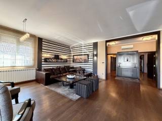 Samostalna porodična vila Gordane Kosanović, Altina - Galenika, Beograd
