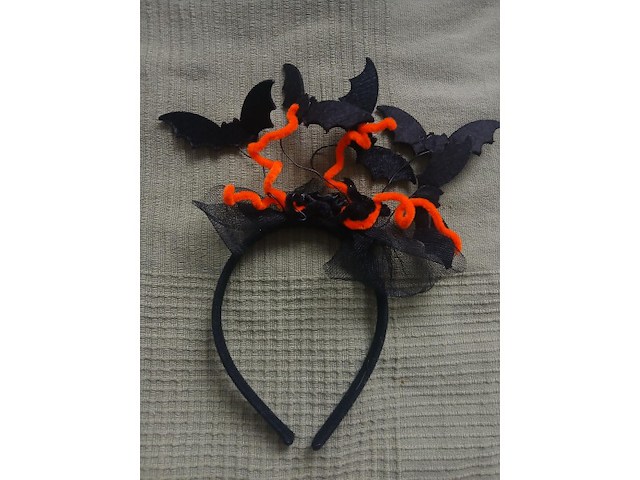 Halloween rajf sa slepim misevima/sismisima