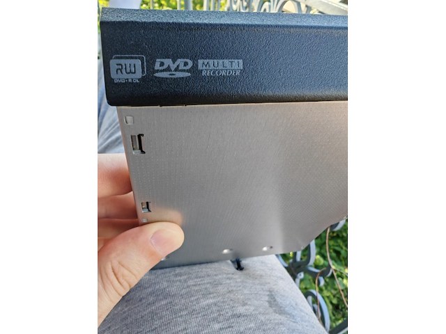 CD/DVD RW laptop