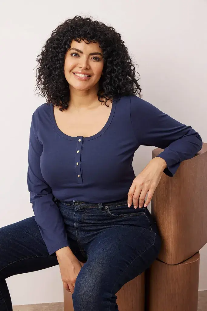 Trendyol Curve Ženska bluza Tbbaw26Af00008, Tamnoplava
