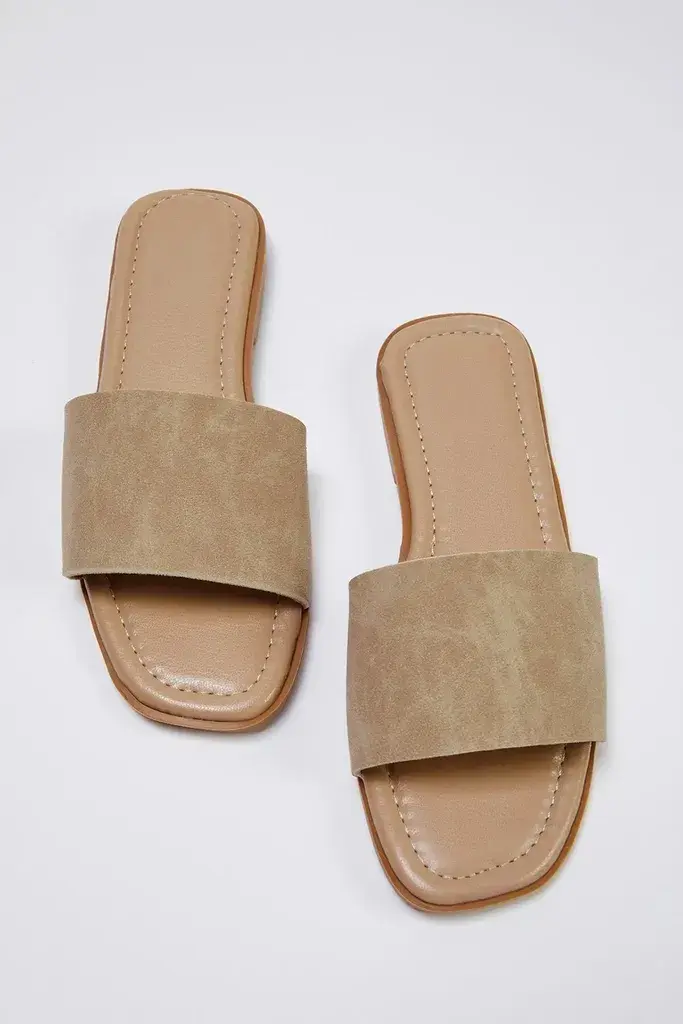 Trendyol Shoes Ženske papuče Takss25Te00014, Bež